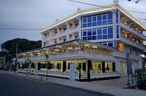 Тур в Ujvara 4*, Албанія, 985€